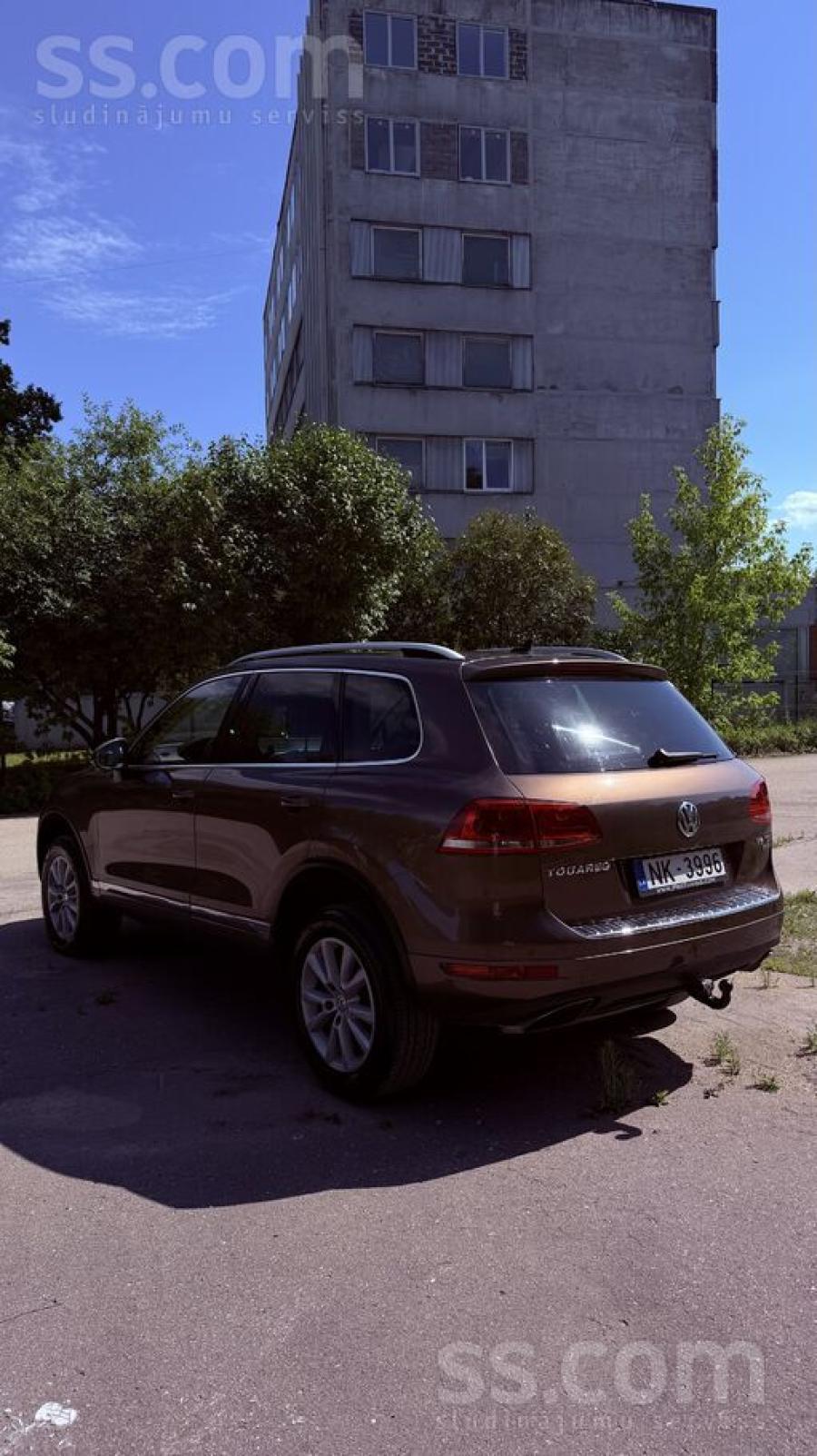 Brūns Volkswagen Touareg 2011 Rīga, ar dzinēja tilpumu 3.00 L un nobraukumu 498 tūkst. km par 8250 €, foto 4 vietnē AUTOMOTO.COM.LV