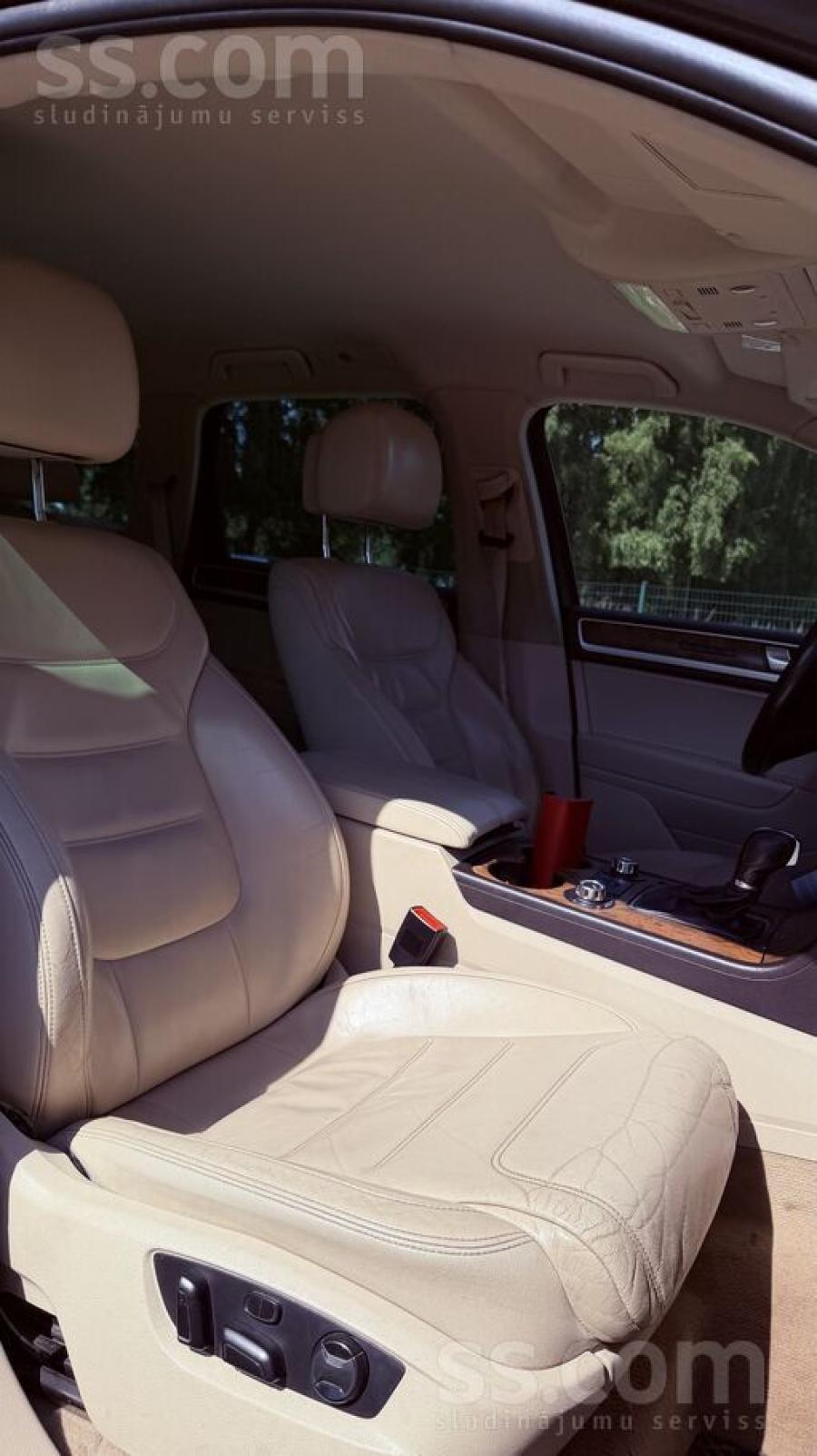 Brūns Volkswagen Touareg 2011 Rīga, ar dzinēja tilpumu 3.00 L un nobraukumu 498 tūkst. km par 8250 €, foto 8 vietnē AUTOMOTO.COM.LV