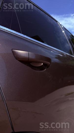 Brūns Volkswagen Touareg 2011 Rīga, ar dzinēja tilpumu 3.00 L un nobraukumu 498 tūkst. km par 8250 €, foto 19 vietnē AUTOMOTO.COM.LV