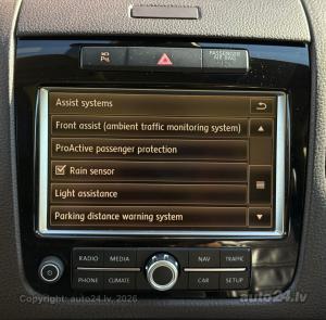 Brūns Volkswagen Touareg 2011 Tartu, ar dzinēja tilpumu 3.00 L un nobraukumu 356 tūkst. km par 11000 €, foto 13 vietnē AUTOMOTO.COM.LV