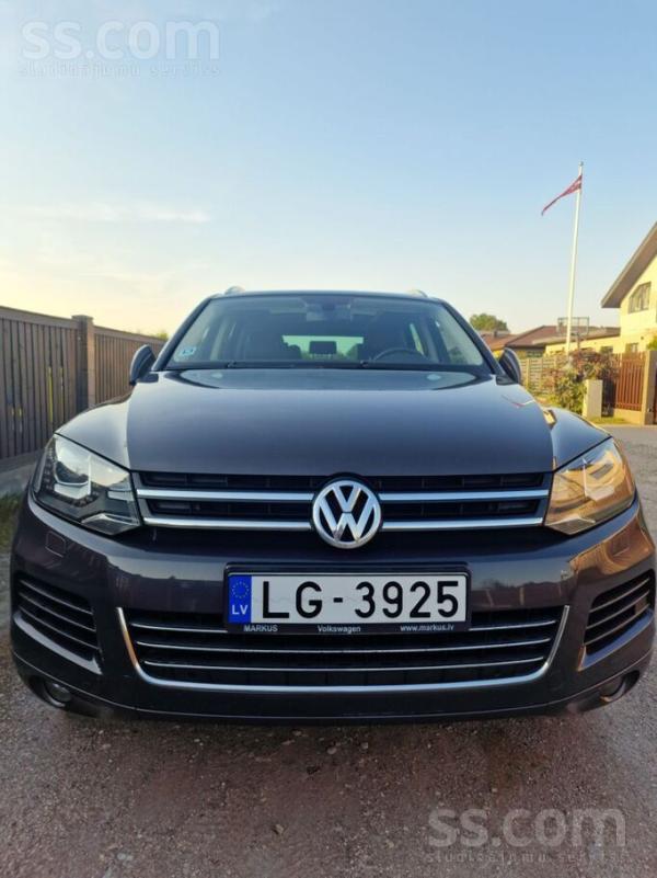 Brūns Volkswagen Touareg 2012 Rīga, ar dzinēja tilpumu 3.00 L un nobraukumu 226 tūkst. km par 12600 €, foto 9 vietnē AUTOMOTO.COM.LV