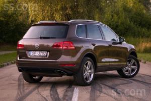 Brūns Volkswagen Touareg 2012 Jelgava, ar dzinēja tilpumu 3.00 L un nobraukumu 255 tūkst. km par 14650 €, foto 8 vietnē AUTOMOTO.COM.LV