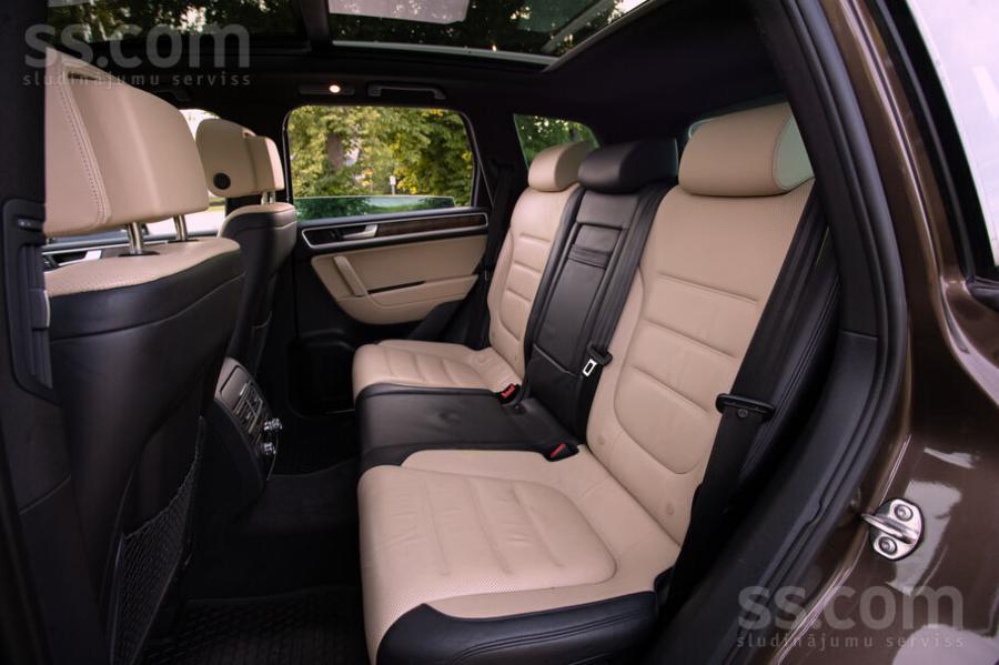 Brūns Volkswagen Touareg 2012 Jelgava, ar dzinēja tilpumu 3.00 L un nobraukumu 255 tūkst. km par 14650 €, foto 14 vietnē AUTOMOTO.COM.LV