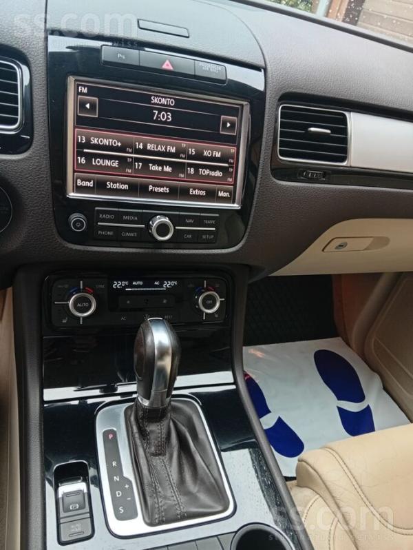 Brūns Volkswagen Touareg 2012 Dobele, ar dzinēja tilpumu 3.00 L un nobraukumu 226 tūkst. km par 13000 €, foto 6 vietnē AUTOMOTO.COM.LV