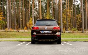 Brūns Volkswagen Touareg 2013 Rīga, ar dzinēja tilpumu 3.00 L un nobraukumu 346 tūkst. km par 7500 €, foto 6 vietnē AUTOMOTO.COM.LV