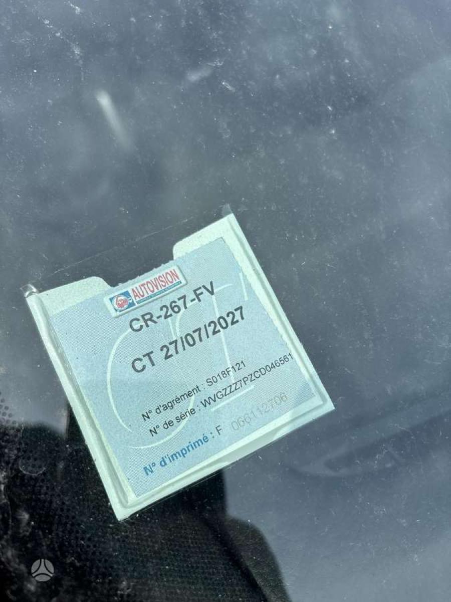 Brown Volkswagen Touareg 2013 in Taurage, with an engine capacity of 2.97 L and mileage of 256 thousand km for 11700 €, photo 22 on AUTOMOTO.COM.LV