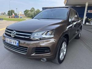 Brūns Volkswagen Touareg 2013 Tauragė, ar dzinēja tilpumu 2.97 L un nobraukumu 250 tūkst. km par 11300 €, foto  vietnē AUTOMOTO.COM.LV