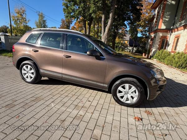 Фольксваген Туарег 2013 в Таллин на AUTOMOTO.COM.LV Коричневый Фольксваген Туарег 2013 в Таллин, объемом двигателя 3.00 л и пробегом 343 тыс. км за 9500 €, фото 1 на AUTOMOTO.COM.LV