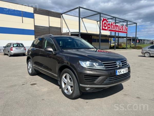 Brūns Volkswagen Touareg 2015 Tukums, ar dzinēja tilpumu 3.00 L un nobraukumu 172 tūkst. km par 18800 €, foto 8 vietnē AUTOMOTO.COM.LV