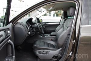 Brūns Volkswagen Touareg 2015 Tukums, ar dzinēja tilpumu 3.00 L un nobraukumu 172 tūkst. km par 18800 €, foto 10 vietnē AUTOMOTO.COM.LV