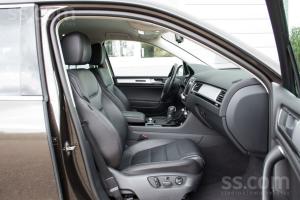 Brūns Volkswagen Touareg 2015 Tukums, ar dzinēja tilpumu 3.00 L un nobraukumu 172 tūkst. km par 18800 €, foto 11 vietnē AUTOMOTO.COM.LV