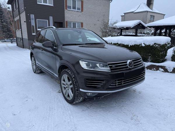 Brūns Volkswagen Touareg 2015 Kauņa, ar dzinēja tilpumu 2.97 L un nobraukumu 169 tūkst. km par 17700 €, foto 5 vietnē AUTOMOTO.COM.LV