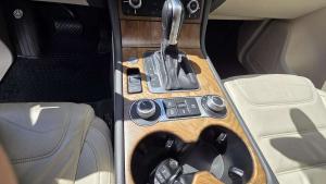 Brown Volkswagen Touareg 2015 in Vilnius, with an engine capacity of 2.97 L and mileage of 171 thousand km for 17000 €, photo 15 on AUTOMOTO.COM.LV