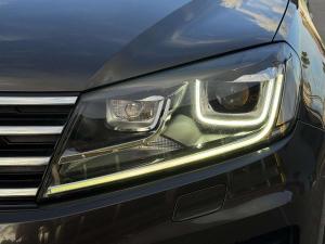 Brown Volkswagen Touareg 2015 in Jonava, with an engine capacity of 3.00 L and mileage of 275 thousand km for 15999 €, photo 20 on AUTOMOTO.COM.LV