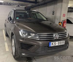 Brūns Volkswagen Touareg 2016 Rīga, ar dzinēja tilpumu 3.00 L un nobraukumu 266 tūkst. km par 14500 €, foto 3 vietnē AUTOMOTO.COM.LV