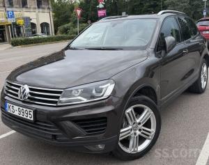 Brūns Volkswagen Touareg 2016 Rīga, ar dzinēja tilpumu 3.00 L un nobraukumu 266 tūkst. km par 14500 €, foto 7 vietnē AUTOMOTO.COM.LV