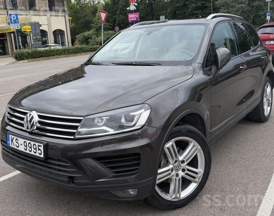 Brūns Volkswagen Touareg 2016 Rīga, ar dzinēja tilpumu 3.00 L un nobraukumu 266 tūkst. km par 14500 €, foto 7 vietnē AUTOMOTO.COM.LV