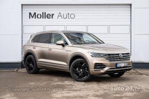 Brown Volkswagen Touareg 2018 in Riga, with an engine capacity of 3.00 L and mileage of 194 thousand km for 31500 €, photo 2 on AUTOMOTO.COM.LV