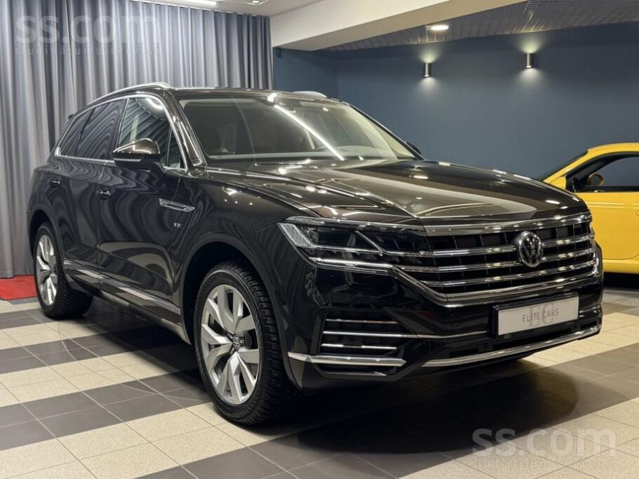 Brūns Volkswagen Touareg 2019 Rīga, ar dzinēja tilpumu 3.00 L un nobraukumu 99 tūkst. km par 34990 €, foto 3 vietnē AUTOMOTO.COM.LV