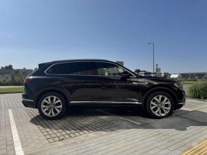 Brūns Volkswagen Touareg 2019 Viļņa, ar dzinēja tilpumu 3.00 L un nobraukumu 151 tūkst. km par 33500 €, foto 4 vietnē AUTOMOTO.COM.LV