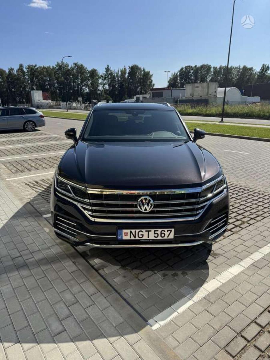 Brūns Volkswagen Touareg 2019 Viļņa, ar dzinēja tilpumu 3.00 L un nobraukumu 151 tūkst. km par 33500 €, foto 5 vietnē AUTOMOTO.COM.LV