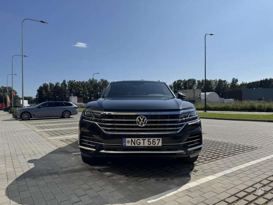 Brūns Volkswagen Touareg 2019 Viļņa, ar dzinēja tilpumu 3.00 L un nobraukumu 151 tūkst. km par 33500 €, foto 6 vietnē AUTOMOTO.COM.LV