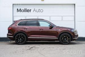 Brūns Volkswagen Touareg 2022 Rīga, ar dzinēja tilpumu 3.00 L un nobraukumu 75 tūkst. km par 43750 €, foto 6 vietnē AUTOMOTO.COM.LV