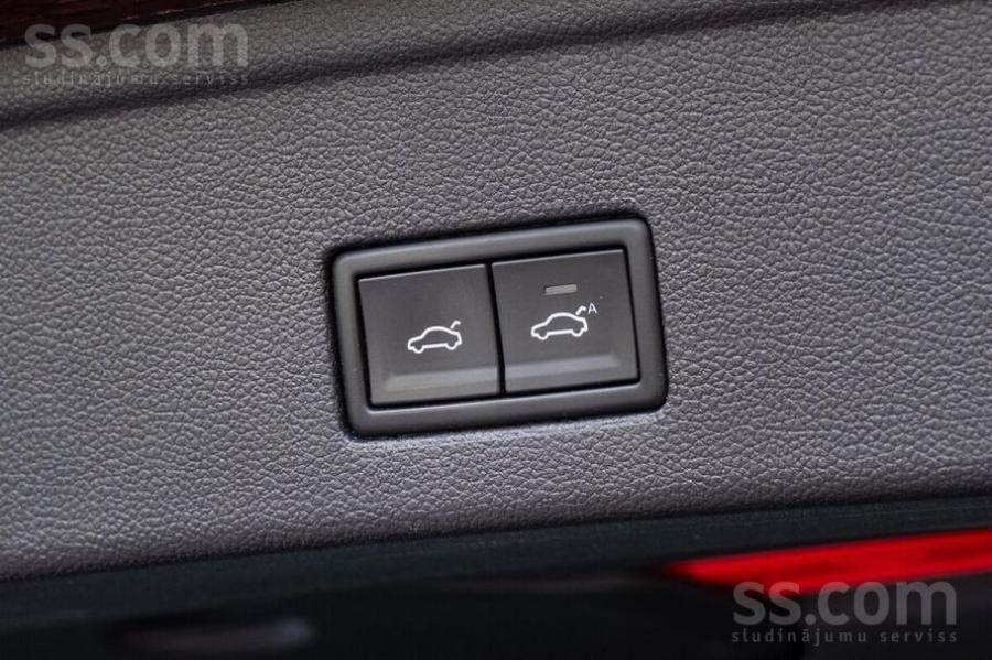 Brūns Volkswagen Touareg 2022 Rīga, ar dzinēja tilpumu 3.00 L un nobraukumu 75 tūkst. km par 43750 €, foto 23 vietnē AUTOMOTO.COM.LV