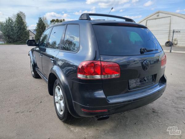 Volkswagen Touareg 2003 Kauņa, ar dzinēja tilpumu 4.20 L un nobraukumu 362 tūkst. km par 1450 €, foto 4 vietnē AUTOMOTO.COM.LV
