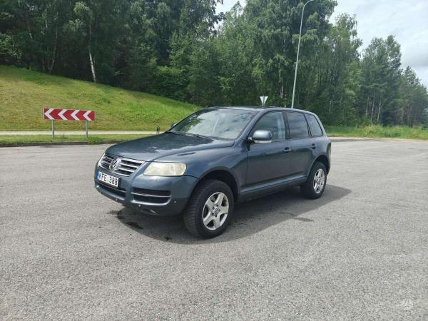 Volkswagen Touareg 2003 in Alytus, with an engine capacity of 3.19 L and mileage of 258 thousand km for 2700 €, photo 1 on AUTOMOTO.COM.LV