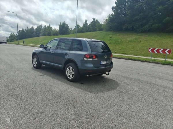 Volkswagen Touareg 2003 in Alytus, with an engine capacity of 3.19 L and mileage of 258 thousand km for 2700 €, photo 7 on AUTOMOTO.COM.LV