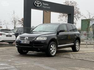 Volkswagen Touareg 2004 in Siauliai, with an engine capacity of 2.50 L and mileage of 360 thousand km for 1950 €, photo 2 on AUTOMOTO.COM.LV