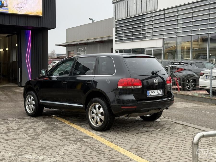 Volkswagen Touareg 2004 Šauļi, ar dzinēja tilpumu 2.50 L un nobraukumu 360 tūkst. km par 1850 €, foto 6 vietnē AUTOMOTO.COM.LV