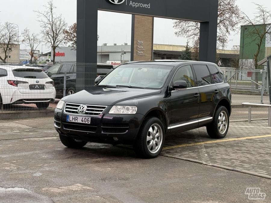 Volkswagen Touareg 2004 Šauļi, ar dzinēja tilpumu 2.50 L un nobraukumu 360 tūkst. km par 1850 €, foto 3 vietnē AUTOMOTO.COM.LV