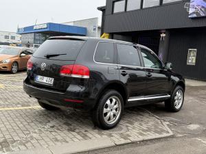 Volkswagen Touareg 2004 in Siauliai, with an engine capacity of 2.50 L and mileage of 360 thousand km for 1850 €, photo 6 on AUTOMOTO.COM.LV