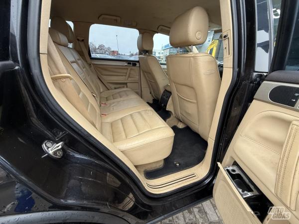 Volkswagen Touareg 2004 Šauļi, ar dzinēja tilpumu 2.50 L un nobraukumu 360 tūkst. km par 1850 €, foto 10 vietnē AUTOMOTO.COM.LV