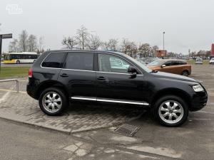Volkswagen Touareg 2004 Šauļi, ar dzinēja tilpumu 2.50 L un nobraukumu 360 tūkst. km par 1850 €, foto 4 vietnē AUTOMOTO.COM.LV