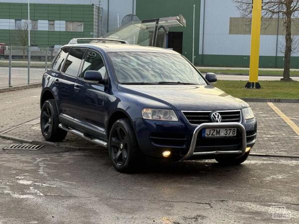 Volkswagen Touareg 2004 in Siauliai, with an engine capacity of 2.50 L and mileage of 336 thousand km for 1350 €, photo 1 on AUTOMOTO.COM.LV