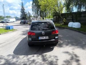Volkswagen Touareg 2004 Kauņa, ar dzinēja tilpumu 2.50 L un nobraukumu 310 tūkst. km par 1390 €, foto 4 vietnē AUTOMOTO.COM.LV