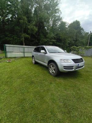 Volkswagen Touareg 2004 Viļņa, ar dzinēja tilpumu 2.50 L un nobraukumu 280 tūkst. km par 1650 €, foto 6 vietnē AUTOMOTO.COM.LV