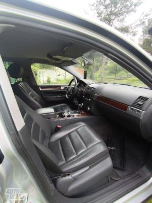 Volkswagen Touareg 2004 Viļņa, ar dzinēja tilpumu 2.50 L un nobraukumu 280 tūkst. km par 1650 €, foto 7 vietnē AUTOMOTO.COM.LV