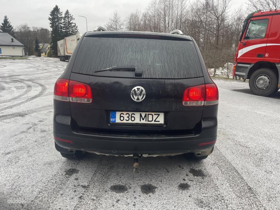 Volkswagen Touareg 2004 in Tallinn, with an engine capacity of 2.50 L and mileage of 387 thousand km for 1700 €, photo 16 on AUTOMOTO.COM.LV