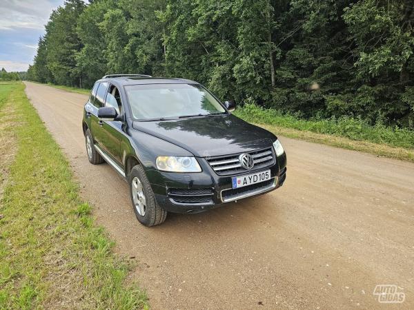 Фольксваген Туарег 2004 в Каунас, объемом двигателя 2.50 л и пробегом 258 тыс. км за 2200 €, фото 3 на AUTOMOTO.COM.LV