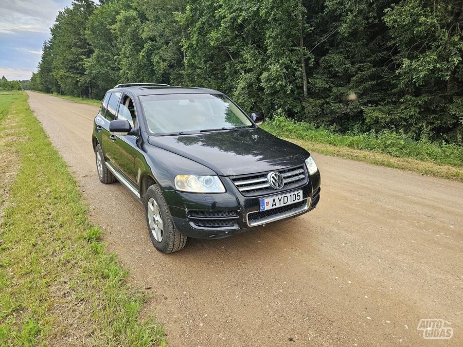 Volkswagen Touareg 2004 in Kaunas, with an engine capacity of 2.50 L and mileage of 258 thousand km for 2200 €, photo 4 on AUTOMOTO.COM.LV