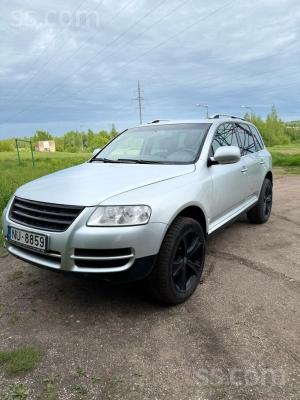 Volkswagen Touareg 2005 in Daugavpils, with an engine capacity of 2.50 L and mileage of 293 thousand km for 3300 €, photo 1 on AUTOMOTO.COM.LV