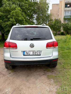 Volkswagen Touareg 2005 in Daugavpils, with an engine capacity of 2.50 L and mileage of 293 thousand km for 3300 €, photo 2 on AUTOMOTO.COM.LV