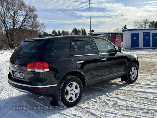 Volkswagen Touareg 2005 Narva, ar dzinēja tilpumu 2.50 L un nobraukumu 314 tūkst. km par 3200 €, foto 3 vietnē AUTOMOTO.COM.LV