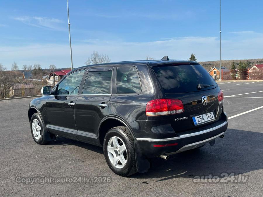 Volkswagen Touareg 2005 Narva, ar dzinēja tilpumu 2.50 L un nobraukumu 310 tūkst. km par 3200 €, foto 4 vietnē AUTOMOTO.COM.LV