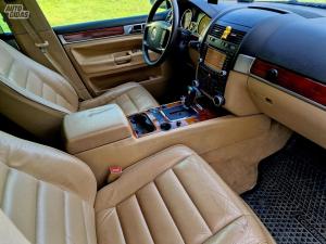 Volkswagen Touareg 2005 Kaišiadorys, ar dzinēja tilpumu 2.50 L un nobraukumu 380 tūkst. km par 2500 €, foto 7 vietnē AUTOMOTO.COM.LV