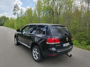 Volkswagen Touareg 2005 Varėna, ar dzinēja tilpumu 2.50 L un nobraukumu 398 tūkst. km par 2450 €, foto 6 vietnē AUTOMOTO.COM.LV